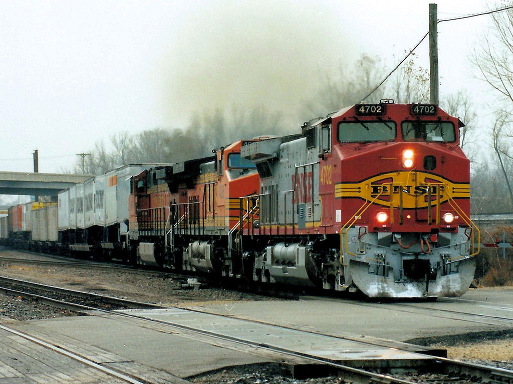 BNSF 4702